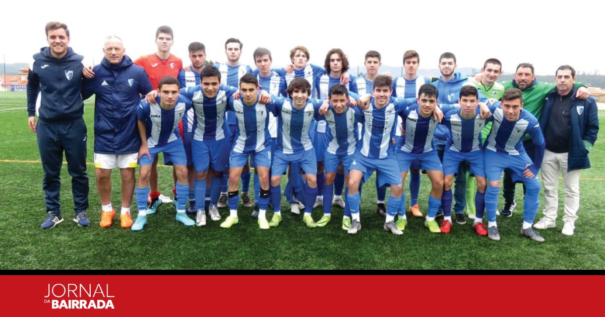 Juniores do Anadia FC perto de fazer história - Jornal da Bairrada