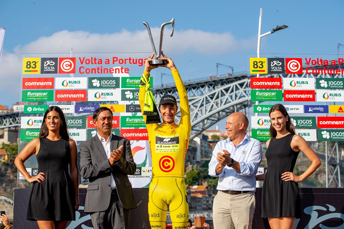 Mauricio Moreira (Glassdrive-Q8-Anicolor) vence 83.ª Volta a Portugal ...