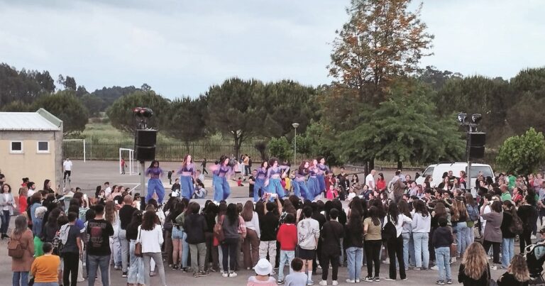 AEOB celebrou o Dia do Agrupamento com múltiplas atividades - Jornal da ...